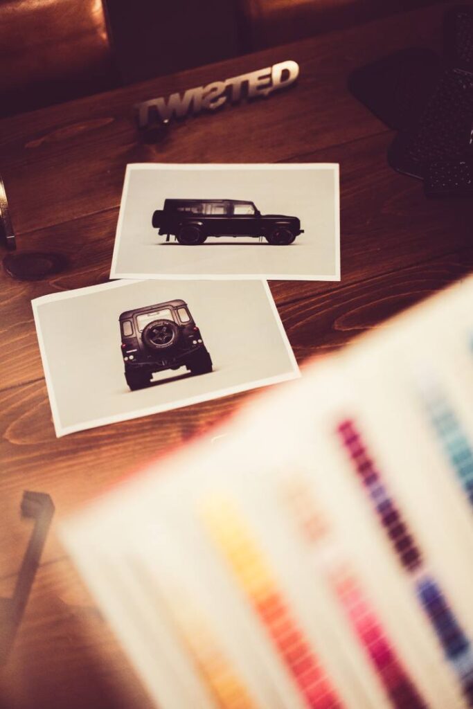 Twisted, Custom Land Rover Defender and Suzuki Jimny - JP